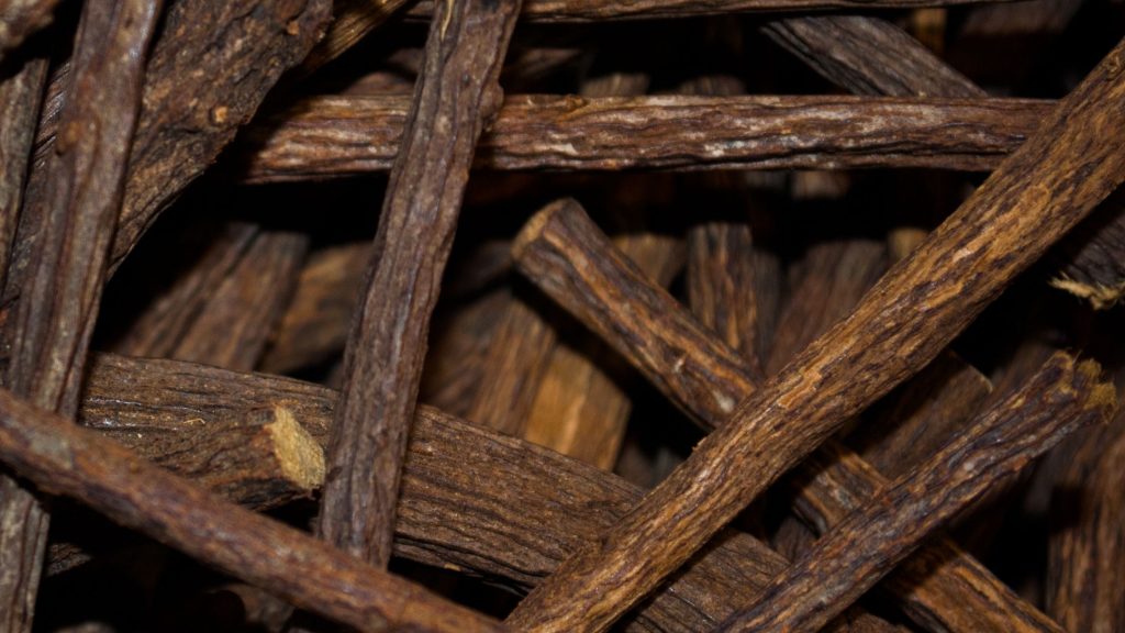 Licorice Fragrance Attar & Perfume - IttarStore